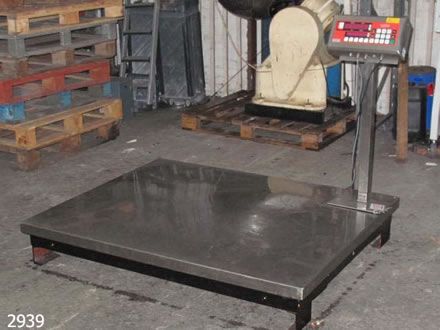 Novatech :: Mettler Toledo platform scale - Stock Ref 2392 | Weighing